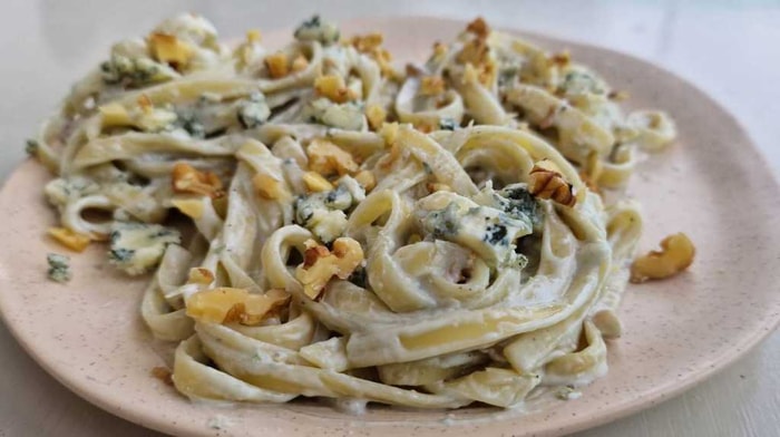Blue Cheese Pasta with Walnuts Recipe | The Woodlands TX Chef