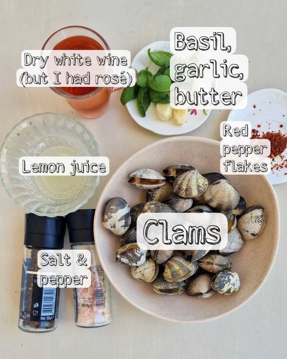 Buttery Garlic Steamed Clams Recipe | The Woodlands TX Chef