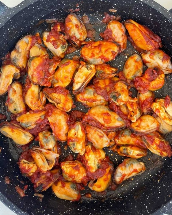 Creamy Mussels Recipe | The Woodlands TX Chef