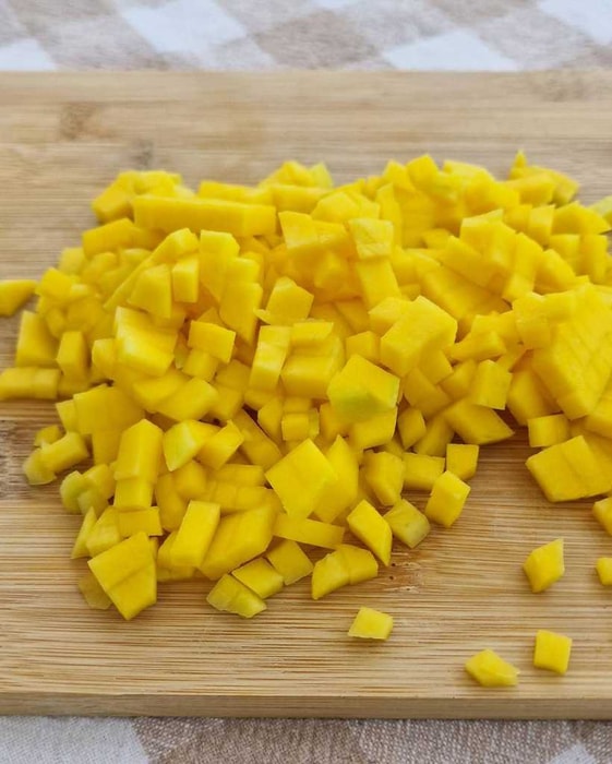 Tuna Tartare with Mango and Prawn Crackers Recipe | The Woodlands TX Chef