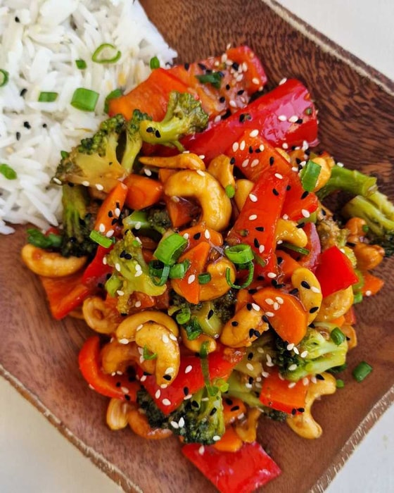 Vegetarian Cashew Stir-fry Recipe | The Woodlands TX Chef